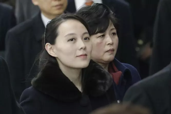 Voor de eerste keer een vrouw aan het roer: de leider van de Dprk Kim Jong Yun overhandigde een deel van de autoriteit van zijn 32-jarige zus 11011_2
