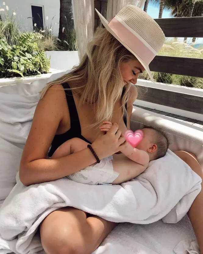 Star with baby: Samoilova and other celebrities, breastfeeding in public 12174_8