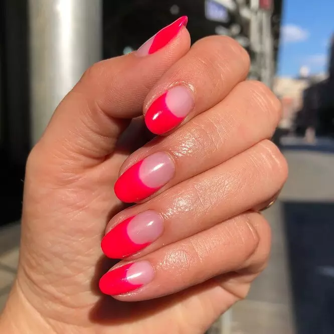 Dream Manicure: 20 A klasszikus franch változata, aki biztosan meglepődik 12796_7