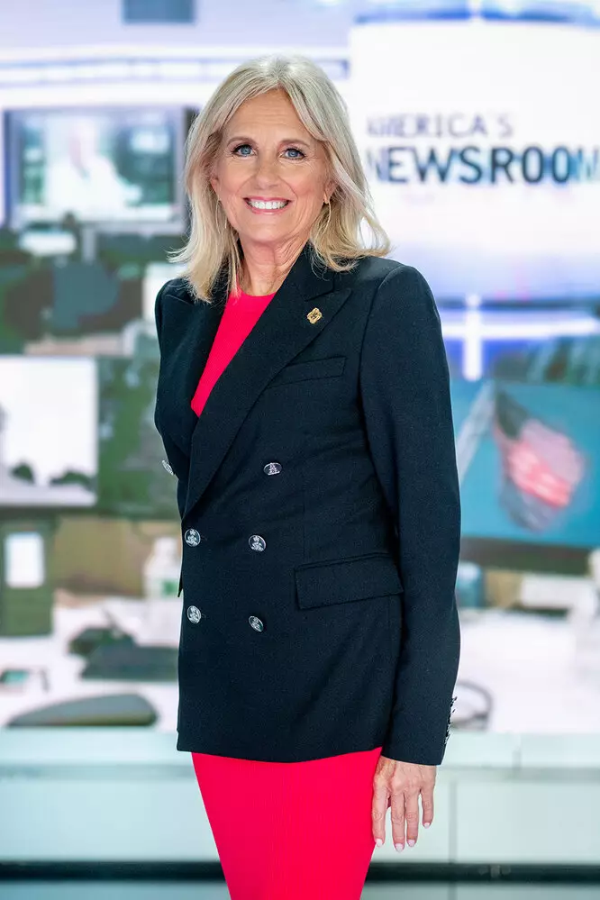 Kveðjum, Melania! Það sem við vitum um nýja fyrsta konan í Bandaríkjunum, 69 ára gamall Jill Biden 13667_1