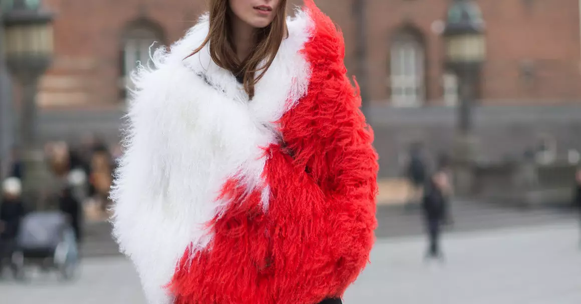 What fur coat to choose not to look "more" and older