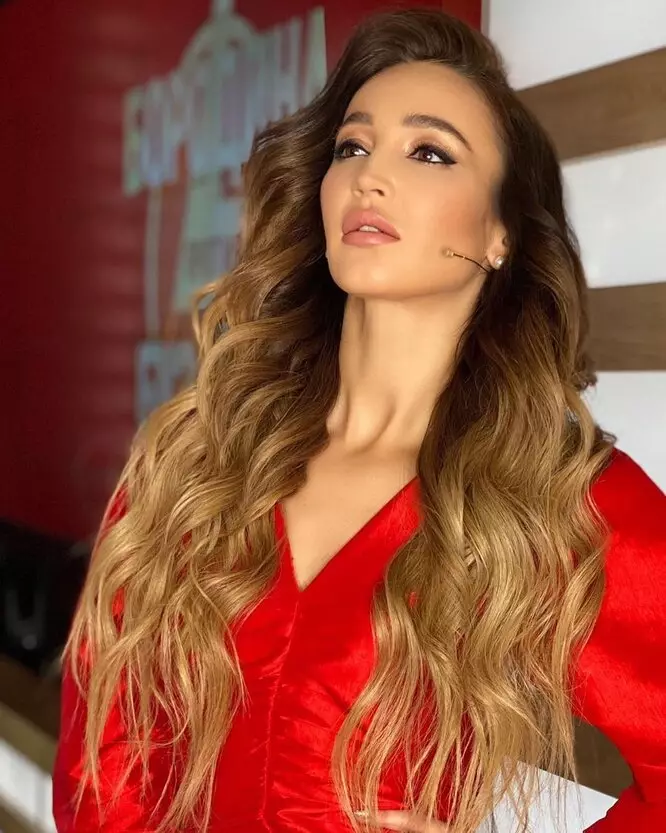 Olga Buzova membual pers baja, tetapi pelanggan tidak menghargainya 14730_1