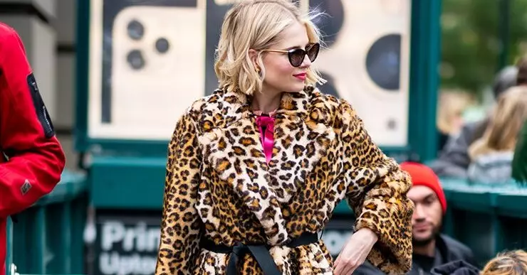 A nem nyuszi képeket egy Banal Leopard Coat segítségével állítjuk össze