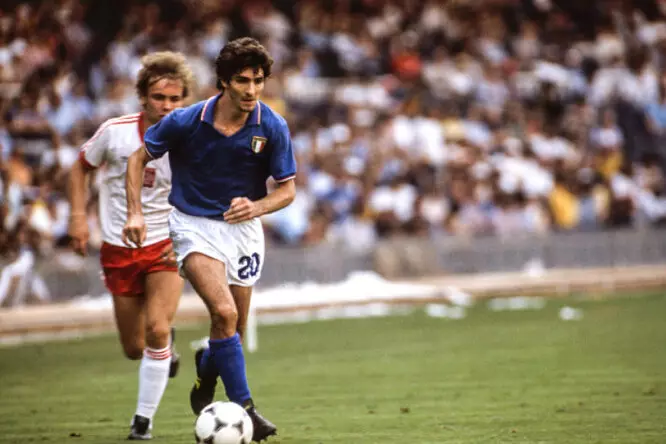 นักฟุตบอลชาวอิตาลีที่มีชื่อเสียง Paolo Rossi Left Life อายุ 64 ปี 15739_1