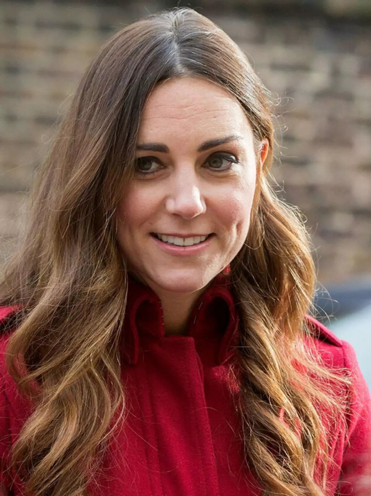 Silfur í hárinu: Kate Middleton og aðrir stjörnur sem ekki þjóta til að mála grár 18106_1