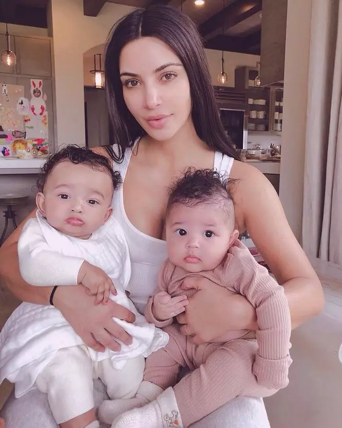 Kim Kardashian dielde in leuke foto - en ûntfongen op alle ferkearde reaksje dy't waard teld 18292_2