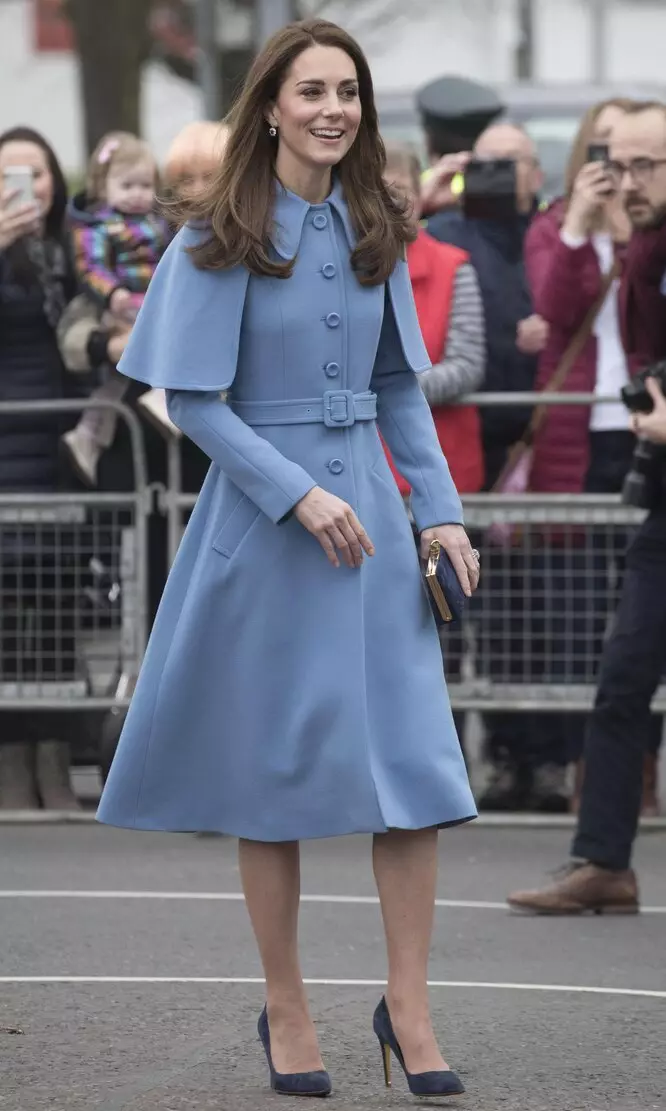 Este invierno llevamos medias ajustadas en un Royal, como Kate Middleton. 1860_1