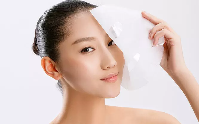 Korean beauty rituals: how to make the skin porcelain 20368_4