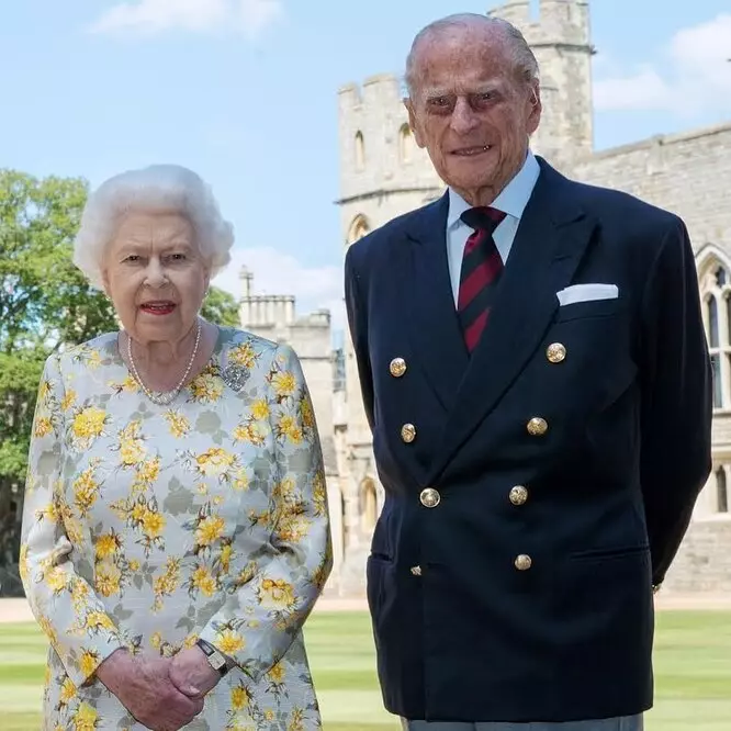 Κύριο ζευγάρι αιώνα: Ποιος ήταν ο γάμος του Elizabeth II και ο πρίγκιπας Φίλιππος, ο οποίος διήρκεσε 73 χρόνια 21277_1