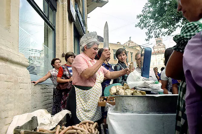 Հիմնական բառը «ստանալը». Ամբողջ ճշմարտությունը ԽՍՀՄ-ում կյանքի եւ դեֆիցիտի մասին 22515_11