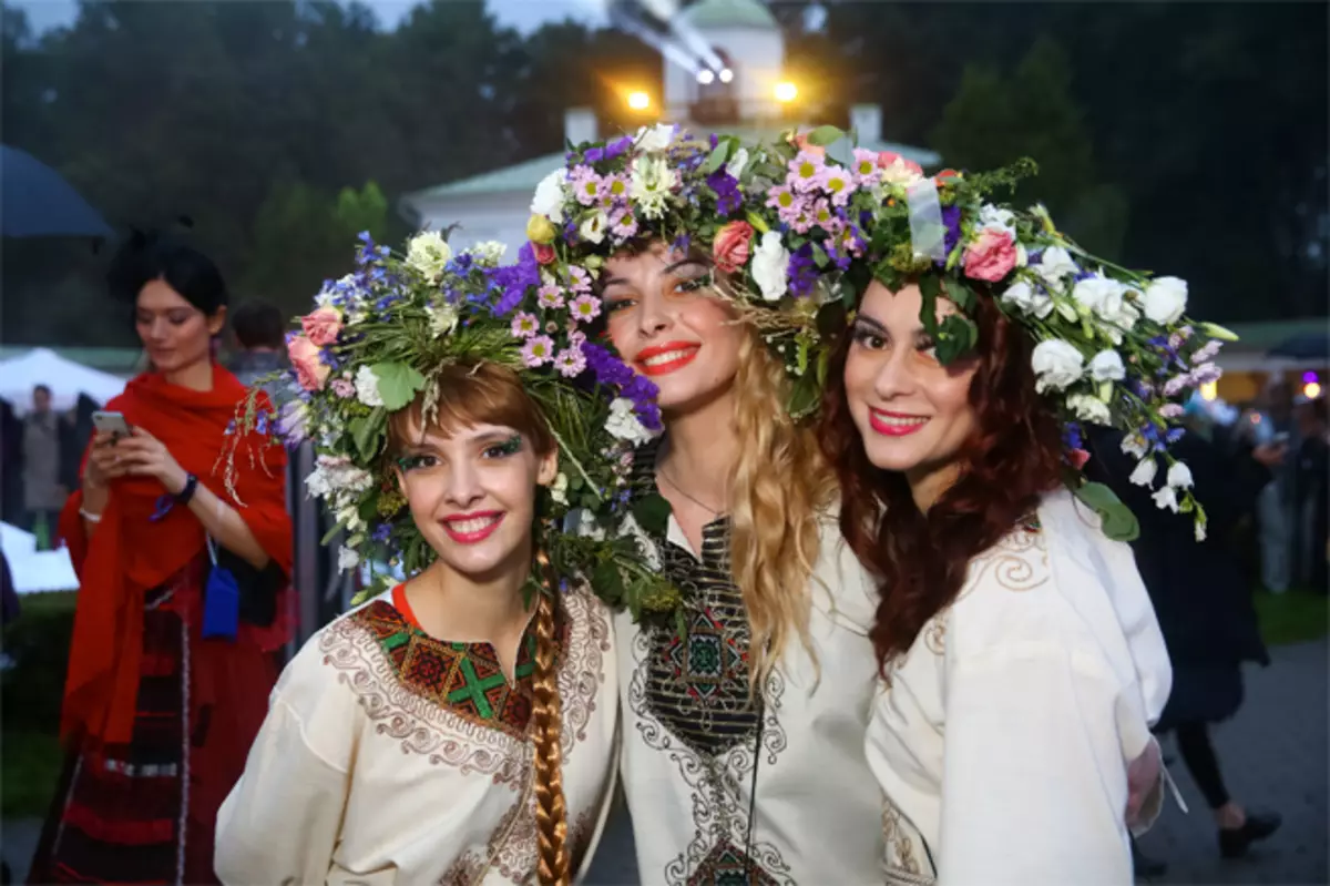 Ëndrra e 6-të Ndërkombëtare e Festivalit Midsummer natën u zhvillua 23705_16