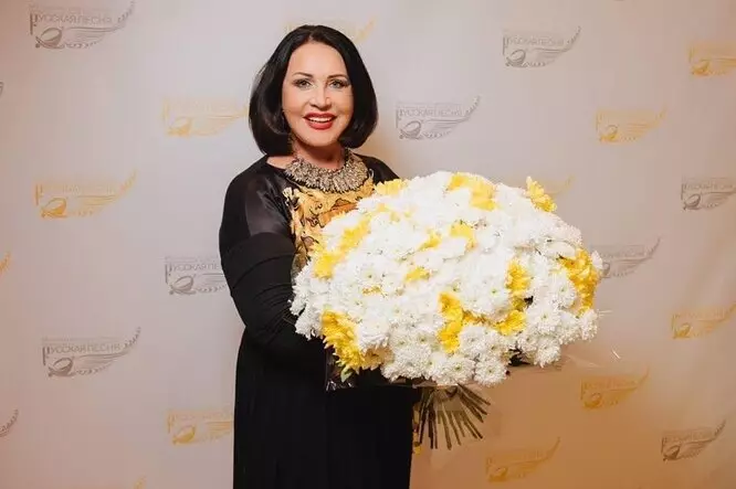 Nadezhda Babkina برای اولین بار در مورد علت واقعی طلاق با شوهرش گفت 24911_2