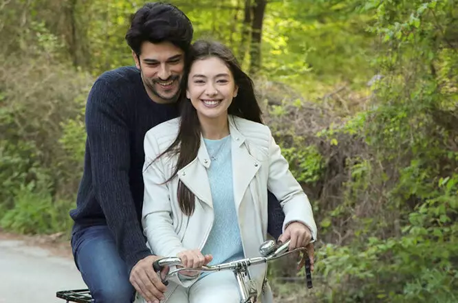 10 cele mai romantice serii TV Turce, care ar trebui vizualizate în vacanță 2910_5