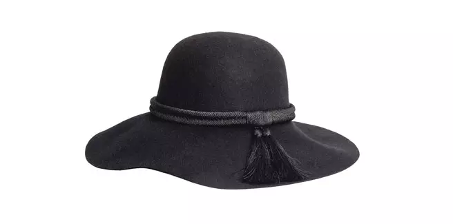 H & M hat