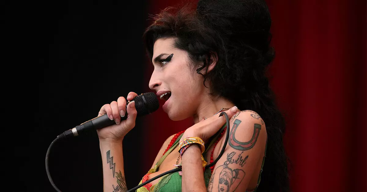 클럽 27 : 27 년 만에 인생에서 멀리 떨어진 Amy Winehouse 및 다른 별