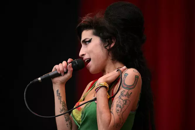 Club 27: Amy Winehouse un citas zvaigznes, kas aizgāja no dzīves 27 gadu laikā 3377_1