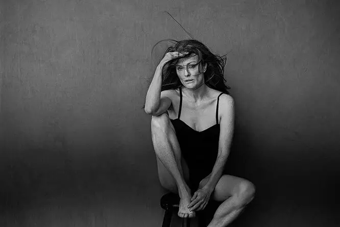 Nicole Kidman and Mind Tourman without Photoshop and Makeup in Pirelli Calendar 2017 34434_3