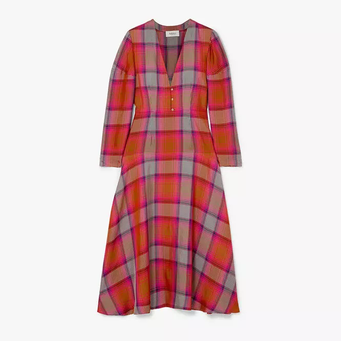 Gikan sa Scotland hangtod sa among mga wardrobes: Pilia ang mga uso ug orihinal nga mga butang gikan sa Tartan 353_11