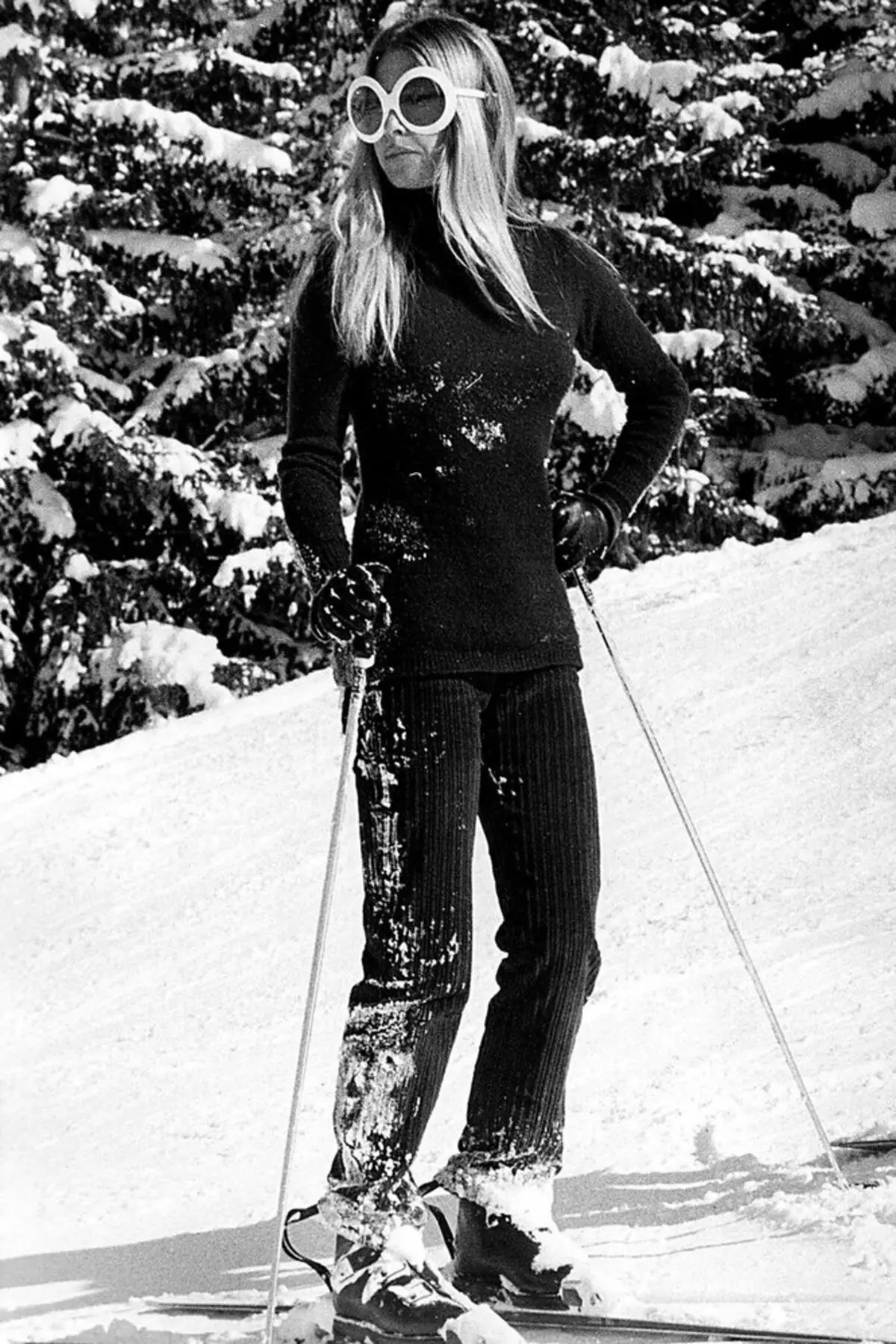 Sterne auf Eis: Die modischsten Winter-Retro-Bilder. Von Audrey Hepburn zu Brooke Shields 35421_1