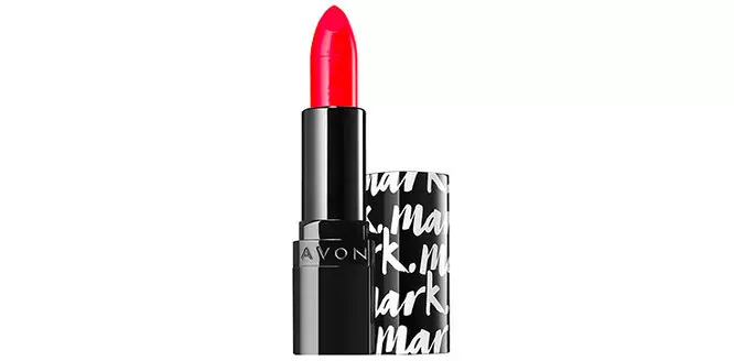 We must take: 13 red lipsticks that became hits 35731_13