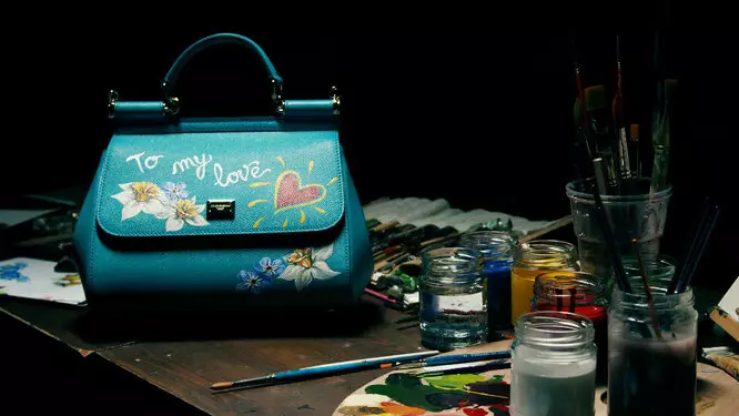 Só o teu: en Dolce & Gabbana Sicily Bags, podes facer unha pintura manual 36453_3