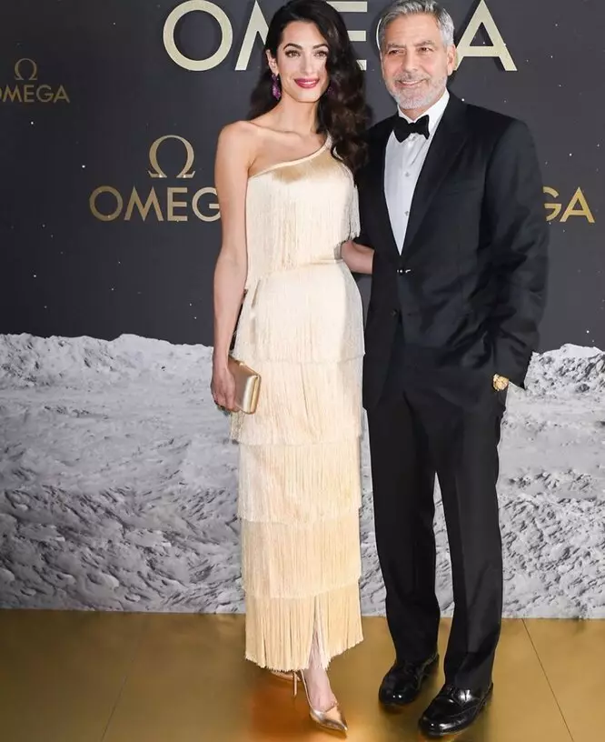Amal Clooney و Libya Firth: Star Woman Style مع موقع حياة نشط 385_9