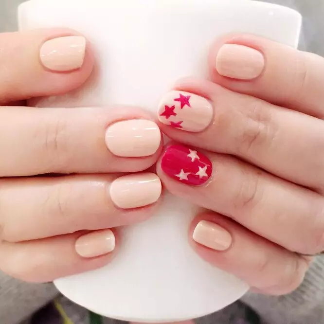 Cómo fotografiar una manicura para que realmente se vea hermosa: 9 ideas. 38707_1