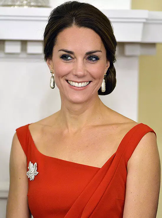 Kate Middleton: သင်၏ဗီရို၌ဖြစ်သင့်သောအရာ 9 38961_8