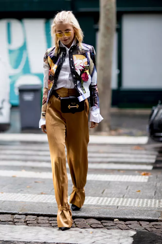 Berts, áo khoác và màu Triumph: Streetail tại Tuần lễ thời trang cao cấp ở Paris 39796_6