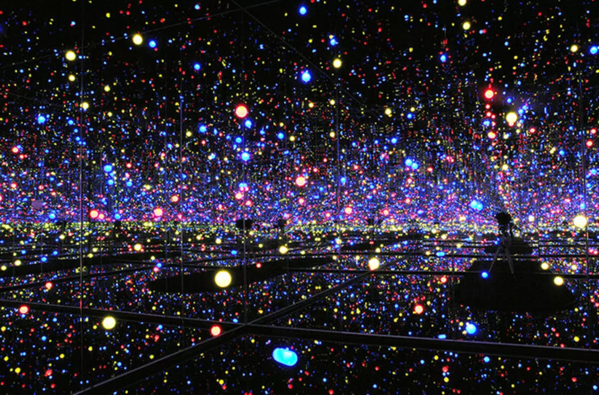 Gimbiya da Masarauta: Mai lura da Artist Yoyi Kusama 40210_8