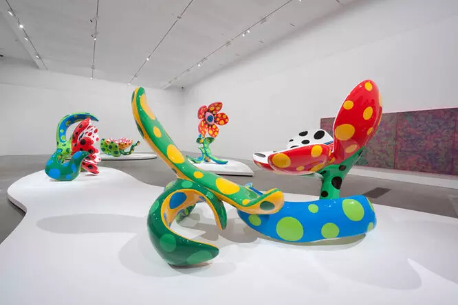 Prințesă și morți: observând artistul Yoya Kusama 40210_9