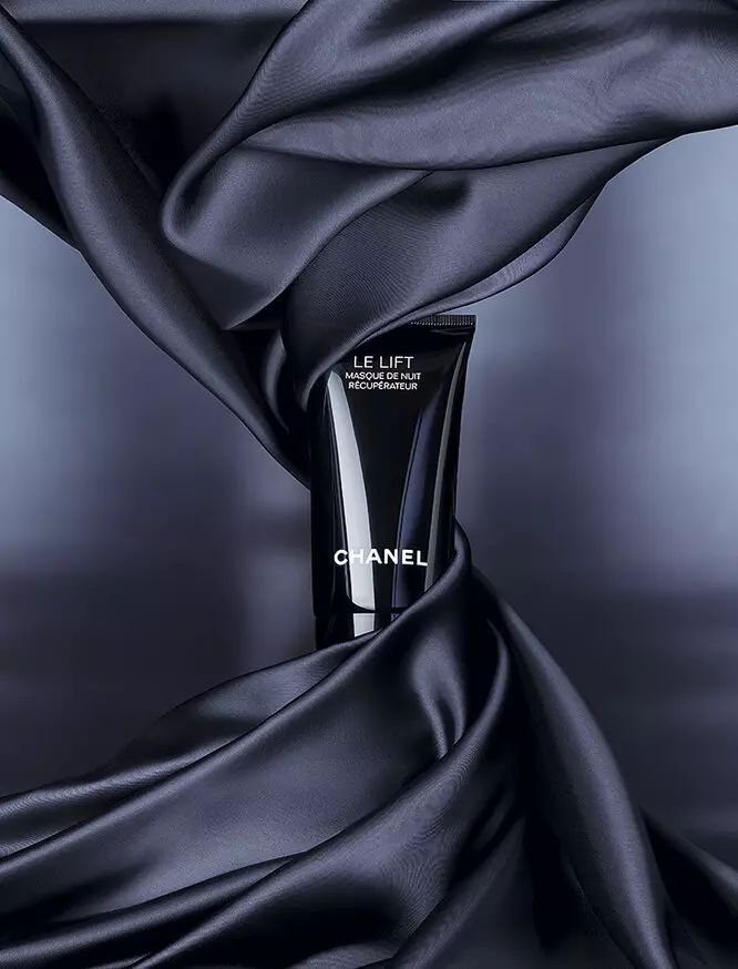 Chanel Le Lift系列用新的夜晚面具為臉，頸部和領口補充 41713_1