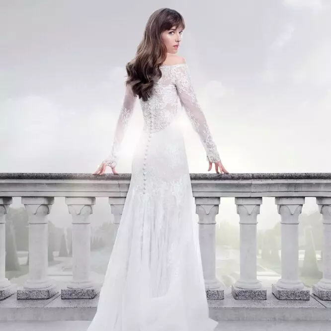 10 wedding dresses in the movie 419_9