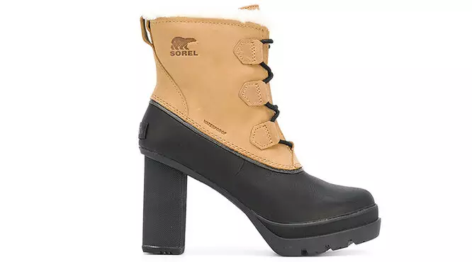 Practically - it means beautifully: 10 pairs of Boots for Russian weather 43323_5