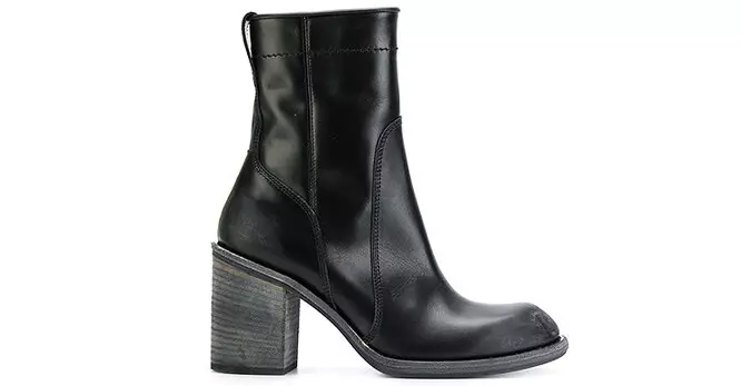 Practically - it means beautifully: 10 pairs of Boots for Russian weather 43323_9