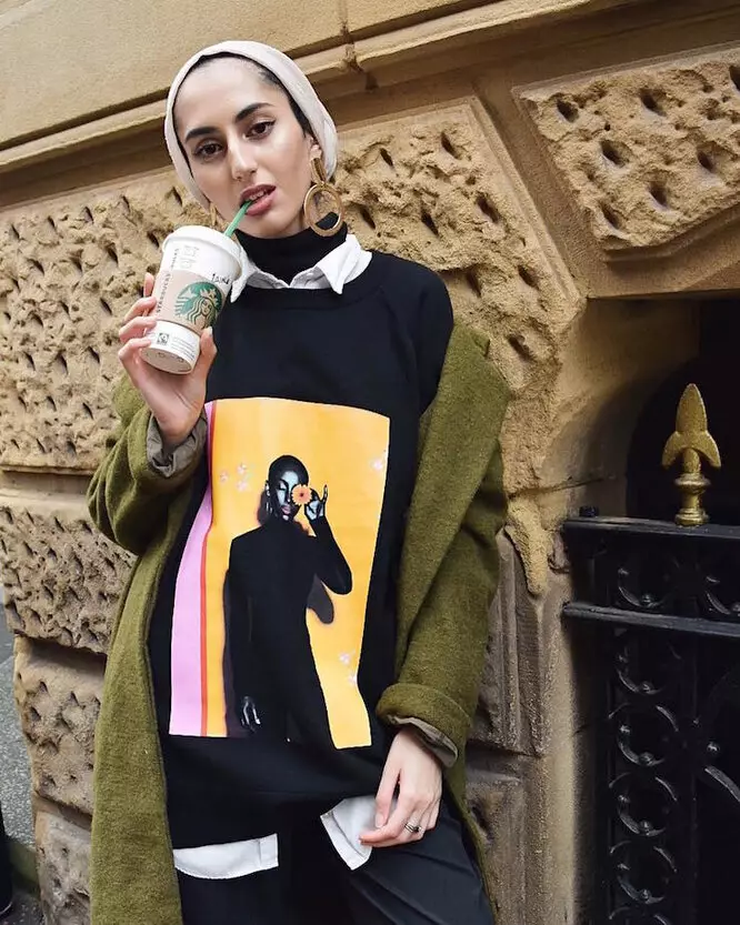 Style lesson from Instagram Star: How to dress modest and very stylish? 43324_5
