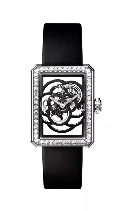 First in everything: Chanel got a prize for the best women's watches of the year 43376_1