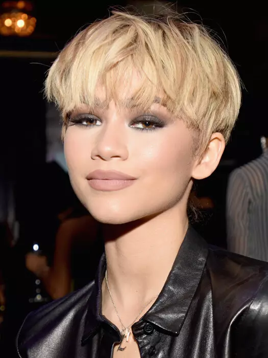 The top 10 pixie haircuts: one of them is created specifically for you! 43663_7