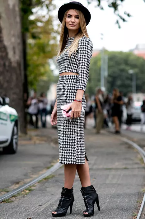 How to wear a hat: 25 fashion images for any case 44205_18