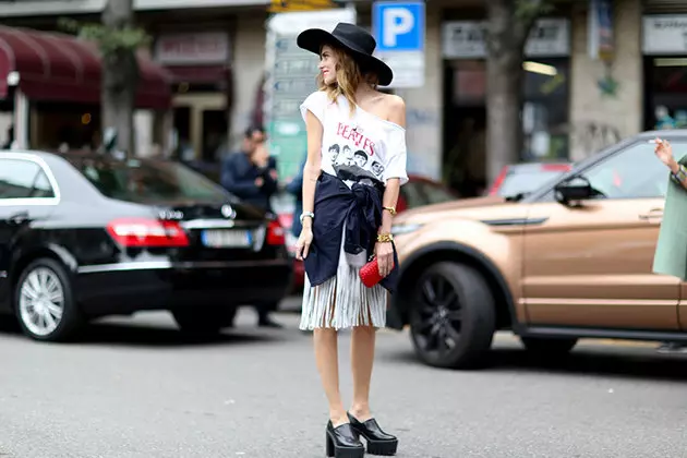 How to wear a hat: 25 fashion images for any case 44205_23