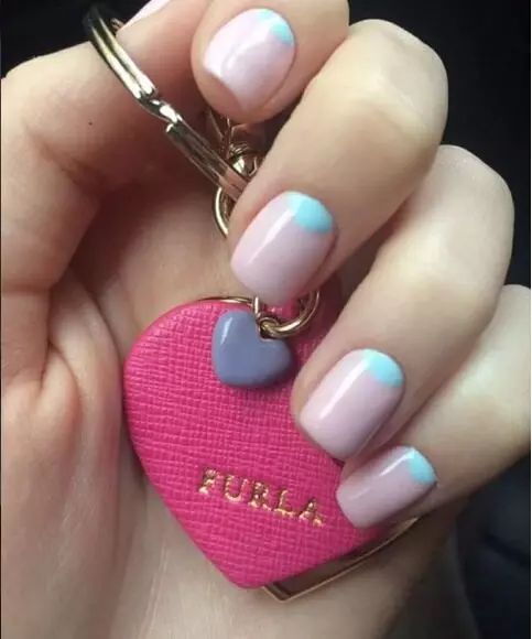 Idea terbaik untuk manicure pastel: cuba mereka semua musim bunga ini 4574_24