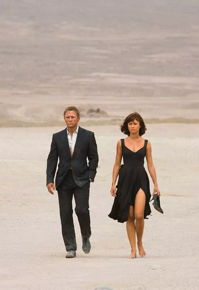 5 haad famkes daniel Craig yn 'e films oer it agent 007 4630_3