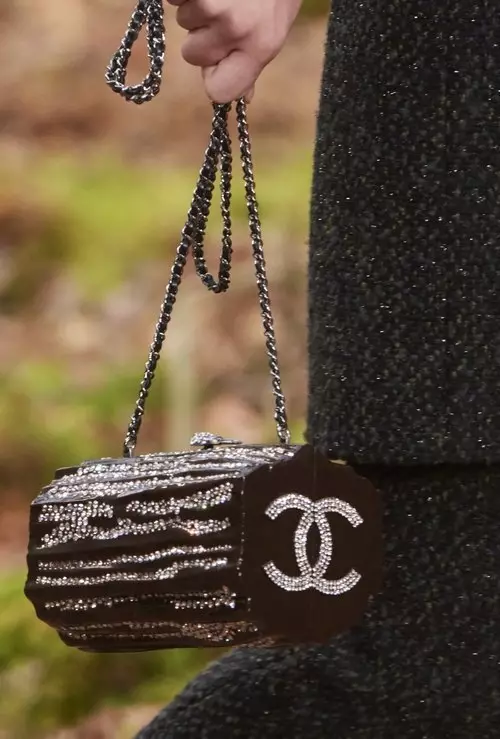 Best Bags and Accessories 2018: 5 Chanel Trends to Repeat 46893_12