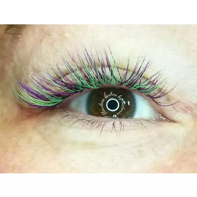 For mood: New Beauty Trend - Colored eyelashes in Ombre technique 47033_2