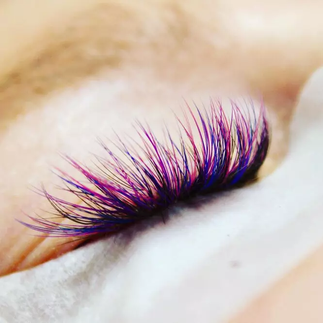 For mood: New Beauty Trend - Colored eyelashes in Ombre technique 47033_5