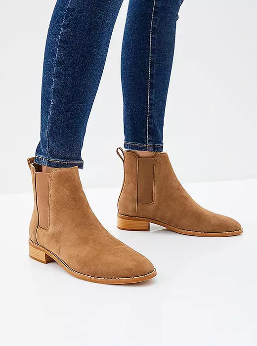 And with jeans, and with dress: 5 pairs of Chelsea boots for any case 47105_2