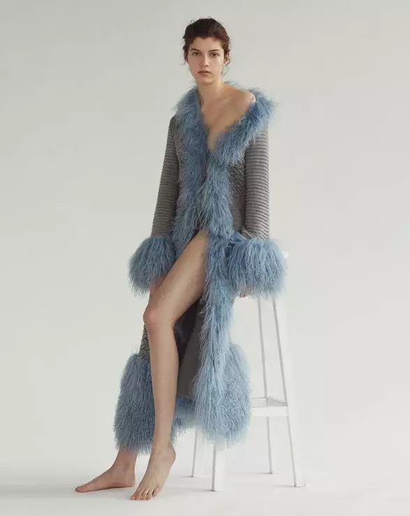 How to choose a fashionable fur coat in 2018: 10 ideas from the Fur Brand Blood & Honey 47128_1