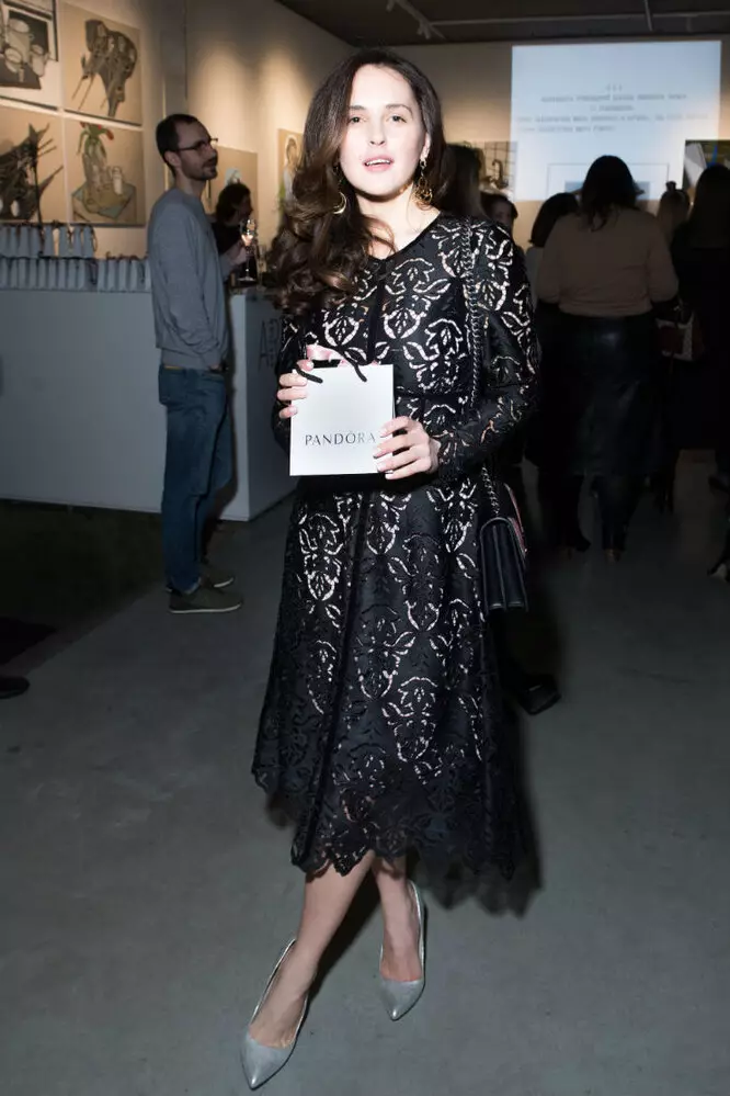 Julia Snigir at the presentation of the debut collection of the fashion brand MUZA 47192_3