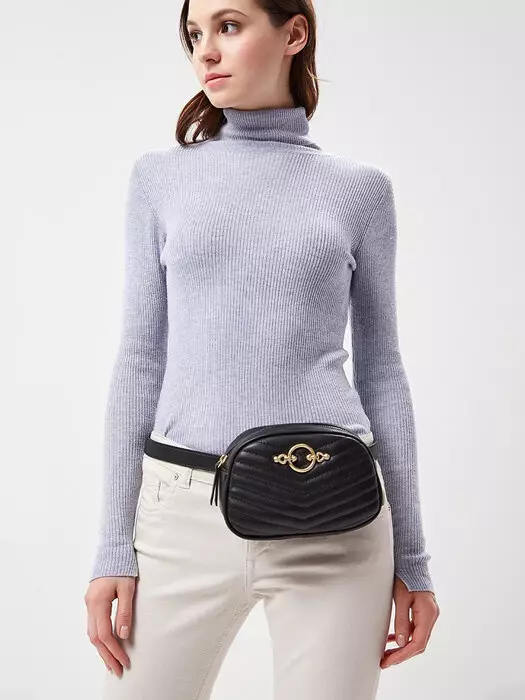 In sequins and plastic: 5 stylish waist bags for spring 47261_3