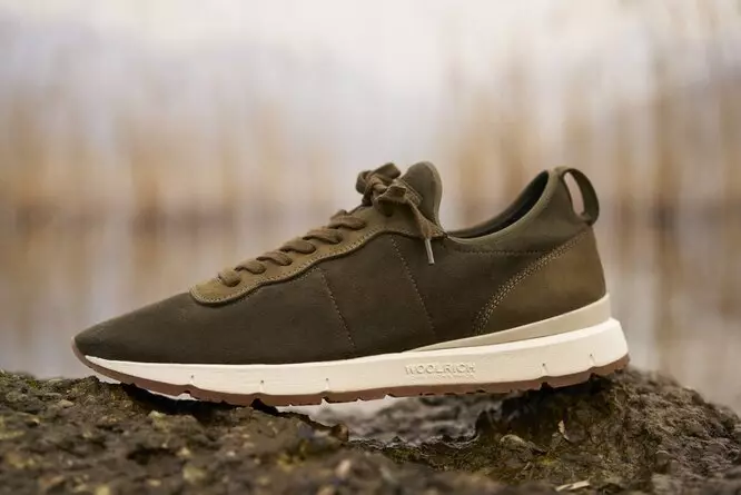 Sneakers and Haikers: 6 Woolrich Shoes for Changeable Spring Weather 47311_6